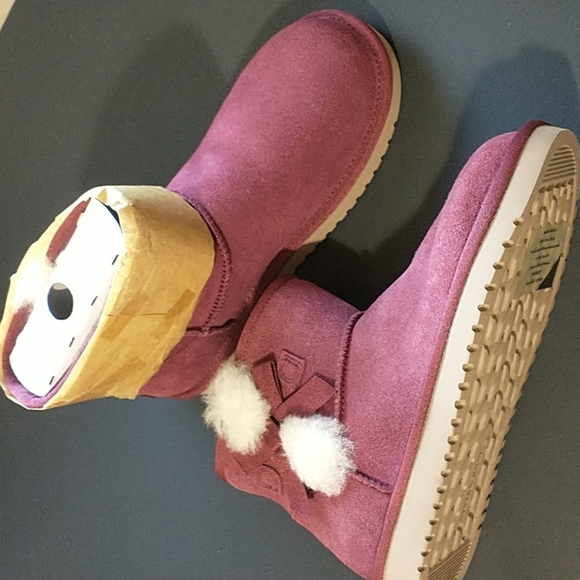 UGG | Shoes | Kookaburra By Ugg Victoria Mini Short Boots Sz 7 | Poshmark